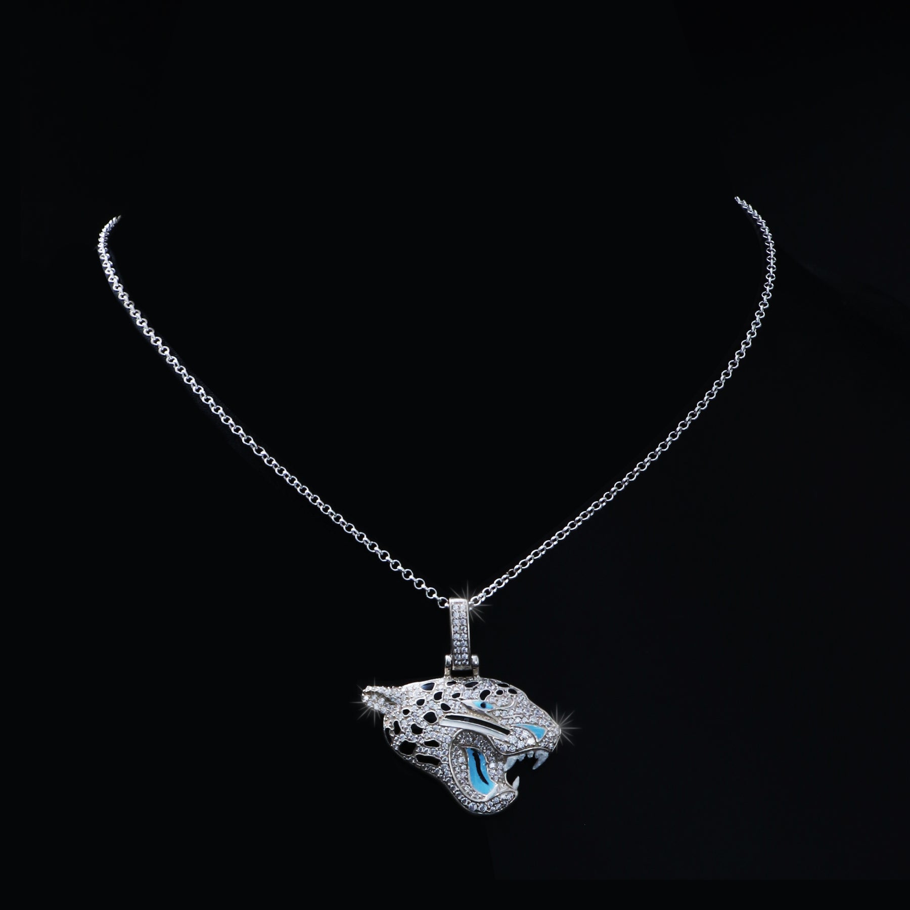 Roar of the Tiger pendant, Iced Out Jewellery India, Iced Out Pendant