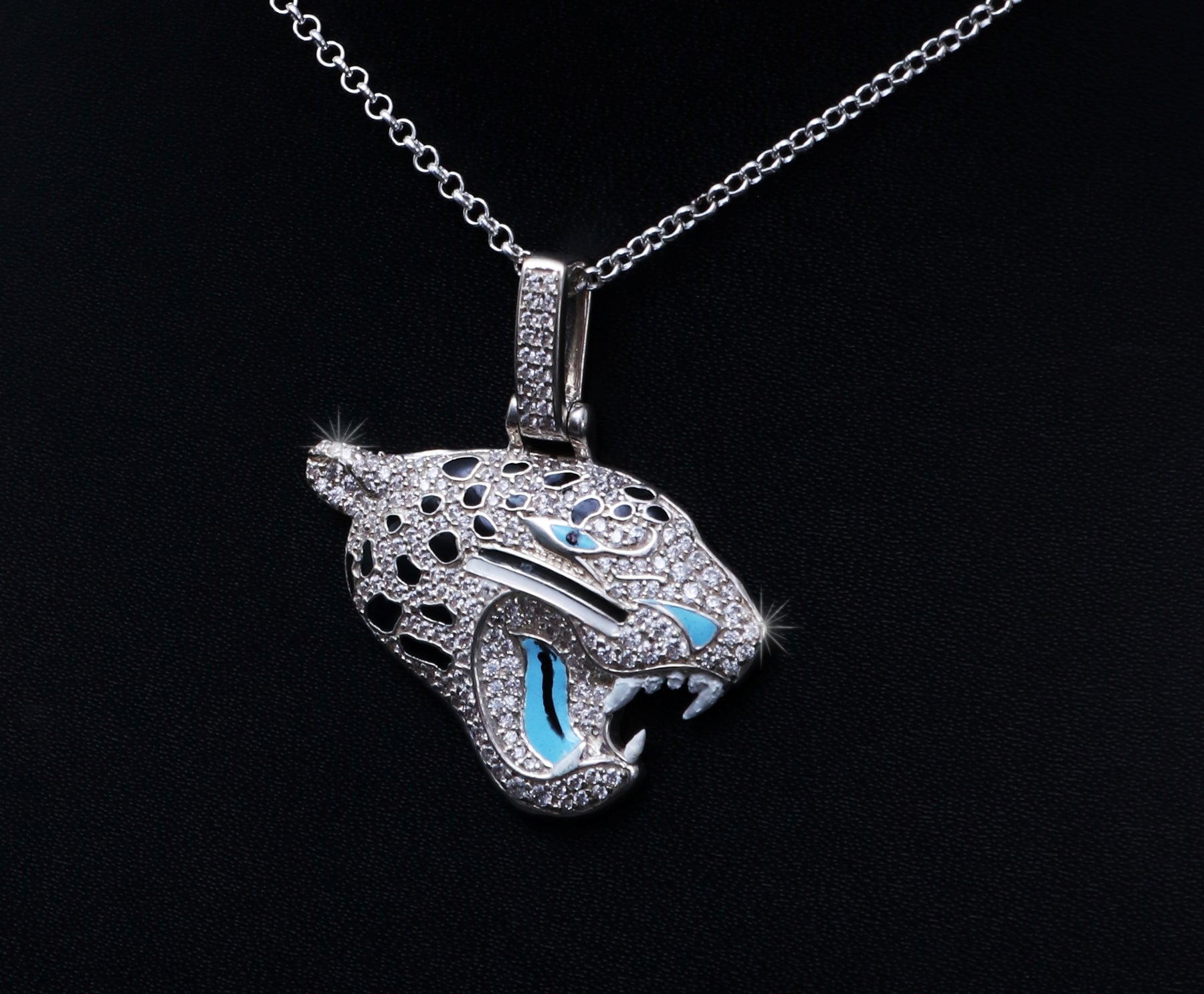 Roar of the Tiger pendant, Iced Out Jewellery India, Iced Out Pendant